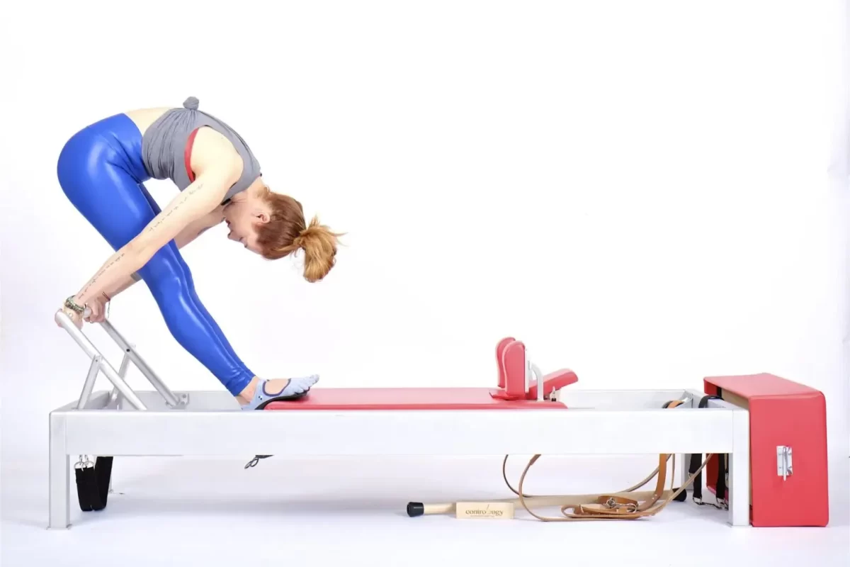 Bài tập Pilates Tendon Stretch trên Reformer - MBS Pilates